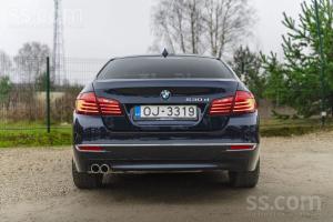 Blue BMW 530 2013 in Riga, with an engine capacity of 3.00 L and mileage of 296 thousand km for 14990 €, photo 5 on AUTOMOTO.COM.LV