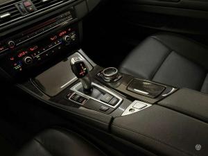 Blue BMW 530 2013 in Marijampole, with an engine capacity of 2.99 L and mileage of 244 thousand km for 11650 €, photo 4 on AUTOMOTO.COM.LV