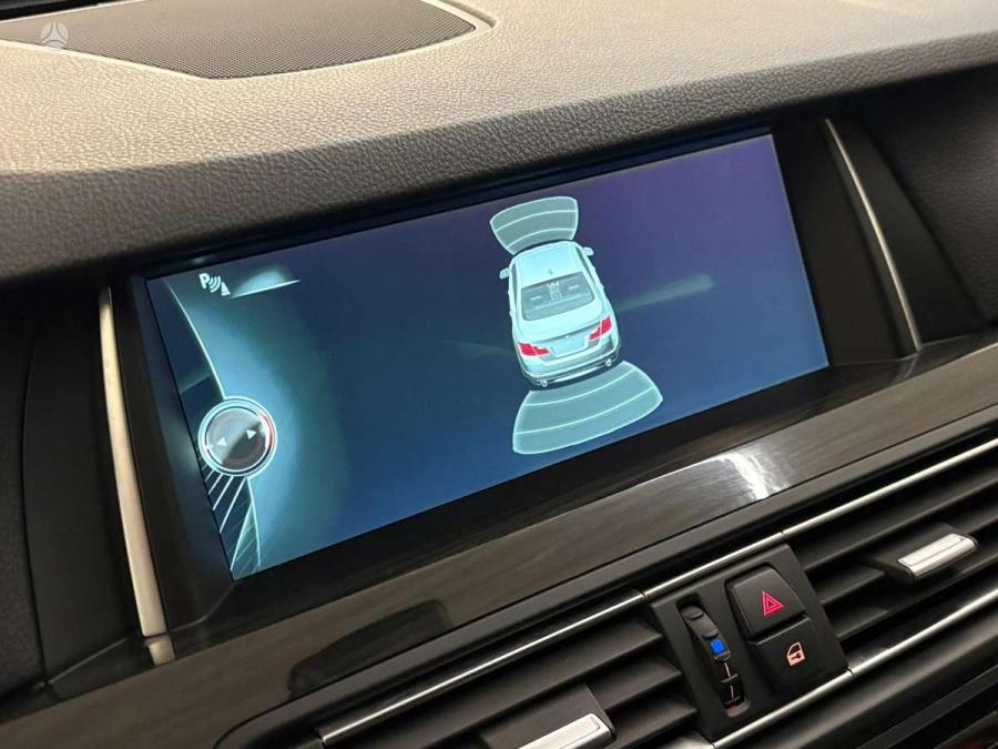 Blue BMW 530 2013 in Marijampole, with an engine capacity of 2.99 L and mileage of 244 thousand km for 11650 €, photo 12 on AUTOMOTO.COM.LV