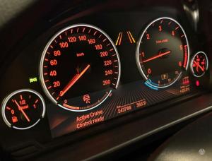 Blue BMW 530 2013 in Marijampole, with an engine capacity of 2.99 L and mileage of 244 thousand km for 11650 €, photo 14 on AUTOMOTO.COM.LV
