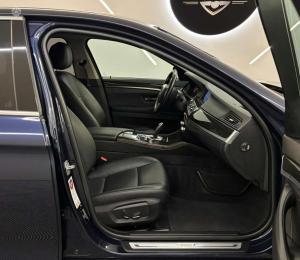 Blue BMW 530 2013 in Marijampole, with an engine capacity of 2.99 L and mileage of 244 thousand km for 11650 €, photo 21 on AUTOMOTO.COM.LV
