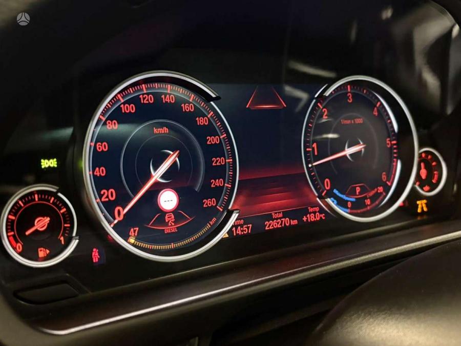 Zils BMW 530 2013 Marijampole, ar dzinēja tilpumu 2.99 L un nobraukumu 226 tūkst. km par 13999 €, foto 7 vietnē AUTOMOTO.COM.LV