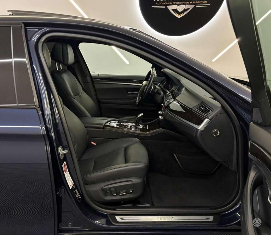 Zils BMW 530 2013 Marijampole, ar dzinēja tilpumu 2.99 L un nobraukumu 226 tūkst. km par 13999 €, foto 8 vietnē AUTOMOTO.COM.LV