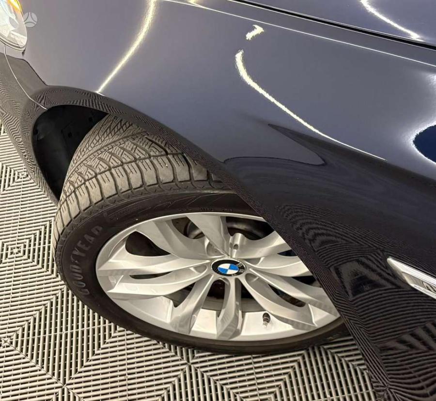 Zils BMW 530 2013 Marijampole, ar dzinēja tilpumu 2.99 L un nobraukumu 226 tūkst. km par 13999 €, foto 20 vietnē AUTOMOTO.COM.LV
