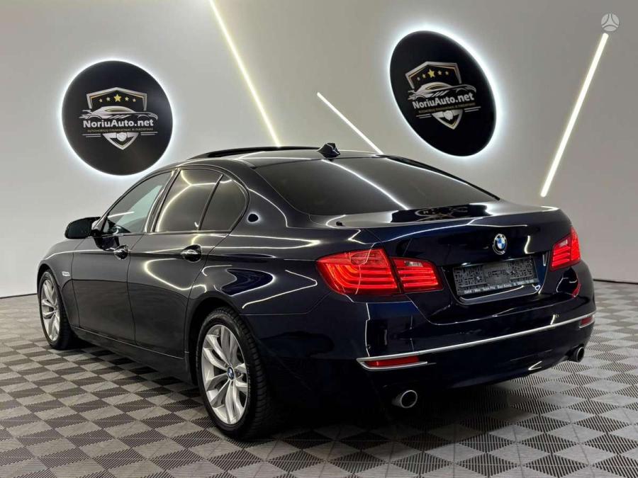Zils BMW 530 2013 Marijampole, ar dzinēja tilpumu 2.99 L un nobraukumu 226 tūkst. km par 13999 €, foto 29 vietnē AUTOMOTO.COM.LV