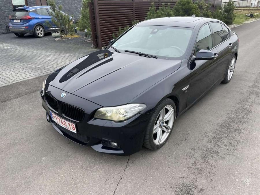 Zils BMW 530 2014 Kauņa, ar dzinēja tilpumu 2.99 L un nobraukumu 269 tūkst. km par 15550 €, foto 1 vietnē AUTOMOTO.COM.LV