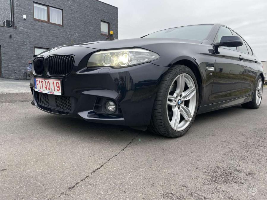 Zils BMW 530 2014 Kauņa, ar dzinēja tilpumu 2.99 L un nobraukumu 269 tūkst. km par 15550 €, foto 2 vietnē AUTOMOTO.COM.LV