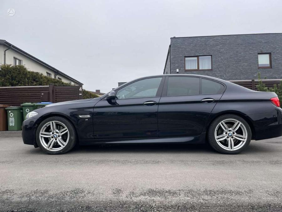 Zils BMW 530 2014 Kauņa, ar dzinēja tilpumu 2.99 L un nobraukumu 269 tūkst. km par 15550 €, foto 11 vietnē AUTOMOTO.COM.LV