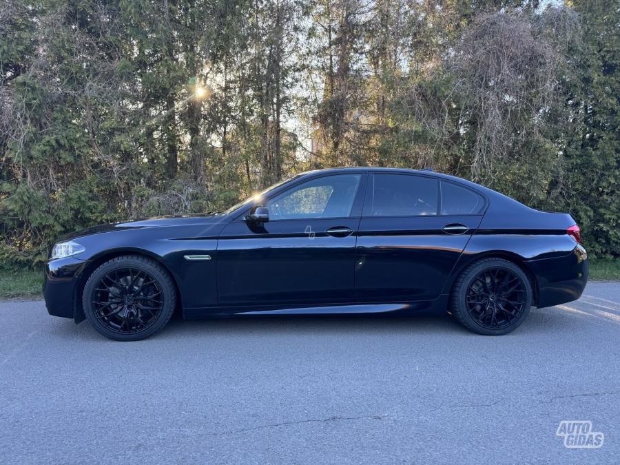 Blue BMW 530 2014 in Kaunas, with an engine capacity of 3.00 L and mileage of 227 thousand km for 12800 €, photo 3 on AUTOMOTO.COM.LV