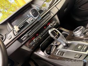 Blue BMW 530 2014 in Valmiera, with an engine capacity of 3.00 L and mileage of 247 thousand km for 14000 €, photo 3 on AUTOMOTO.COM.LV