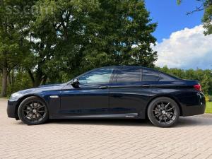 Blue BMW 530 2014 in Valmiera, with an engine capacity of 3.00 L and mileage of 247 thousand km for 14000 €, photo 15 on AUTOMOTO.COM.LV
