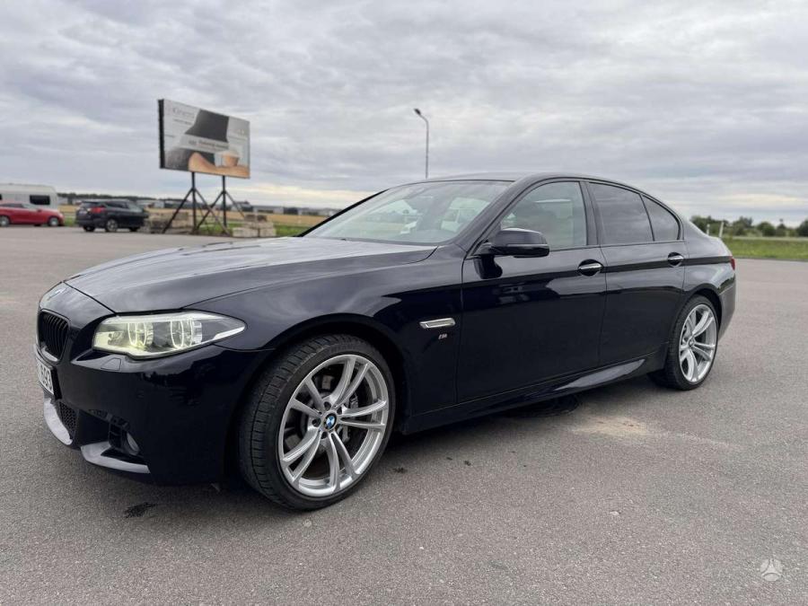 Zils BMW 530 2014 Kauņa, ar dzinēja tilpumu 2.99 L un nobraukumu 315 tūkst. km par 15300 €, foto 7 vietnē AUTOMOTO.COM.LV