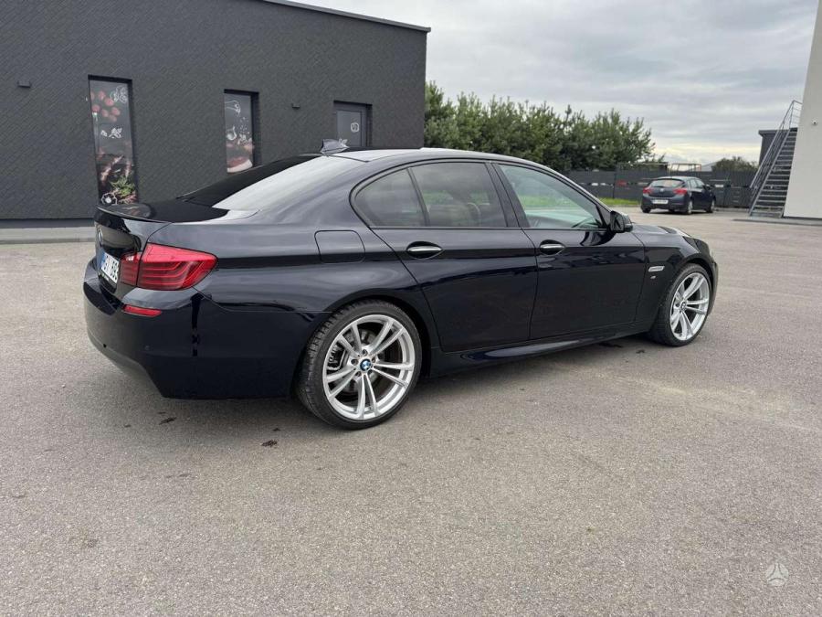Zils BMW 530 2014 Kauņa, ar dzinēja tilpumu 2.99 L un nobraukumu 315 tūkst. km par 15300 €, foto 13 vietnē AUTOMOTO.COM.LV