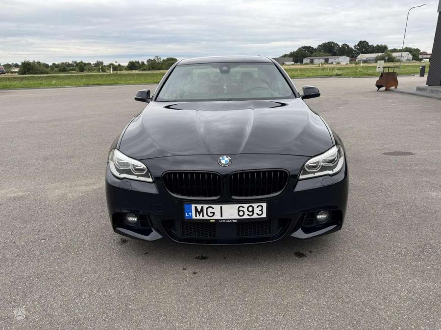 Zils BMW 530 2014 Kauņa, ar dzinēja tilpumu 2.99 L un nobraukumu 315 tūkst. km par 15300 €, foto 20 vietnē AUTOMOTO.COM.LV