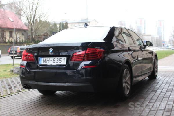 Blue BMW 530 2016 in Riga, with an engine capacity of 3.00 L and mileage of 157 thousand km for 16800 €, photo 2 on AUTOMOTO.COM.LV