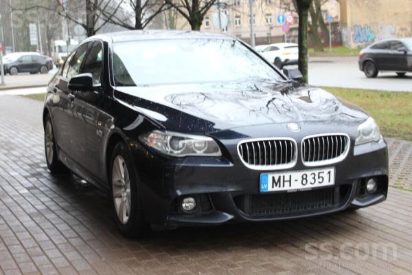 Blue BMW 530 2016 in Riga, with an engine capacity of 3.00 L and mileage of 157 thousand km for 16800 €, photo 5 on AUTOMOTO.COM.LV