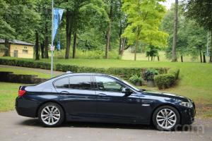 Zils BMW 530 2016 Rīga, ar dzinēja tilpumu 3.00 L un nobraukumu 269 tūkst. km par 14500 €, foto 4 vietnē AUTOMOTO.COM.LV