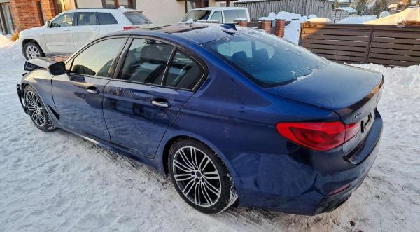 Blue BMW 530 2017 in Mazeikiai, with an engine capacity of 2.00 L and mileage of 250 thousand km for 12850 €, photo 7 on AUTOMOTO.COM.LV