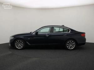 Blue BMW 530 2017 in Vilnius, with an engine capacity of 3.00 L and mileage of 251 thousand km for 19999 €, photo 7 on AUTOMOTO.COM.LV