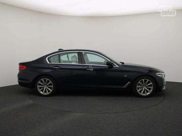 Zils BMW 530 2017 Viļņa, ar dzinēja tilpumu 3.00 L un nobraukumu 251 tūkst. km par 19999 €, foto 9 vietnē AUTOMOTO.COM.LV
