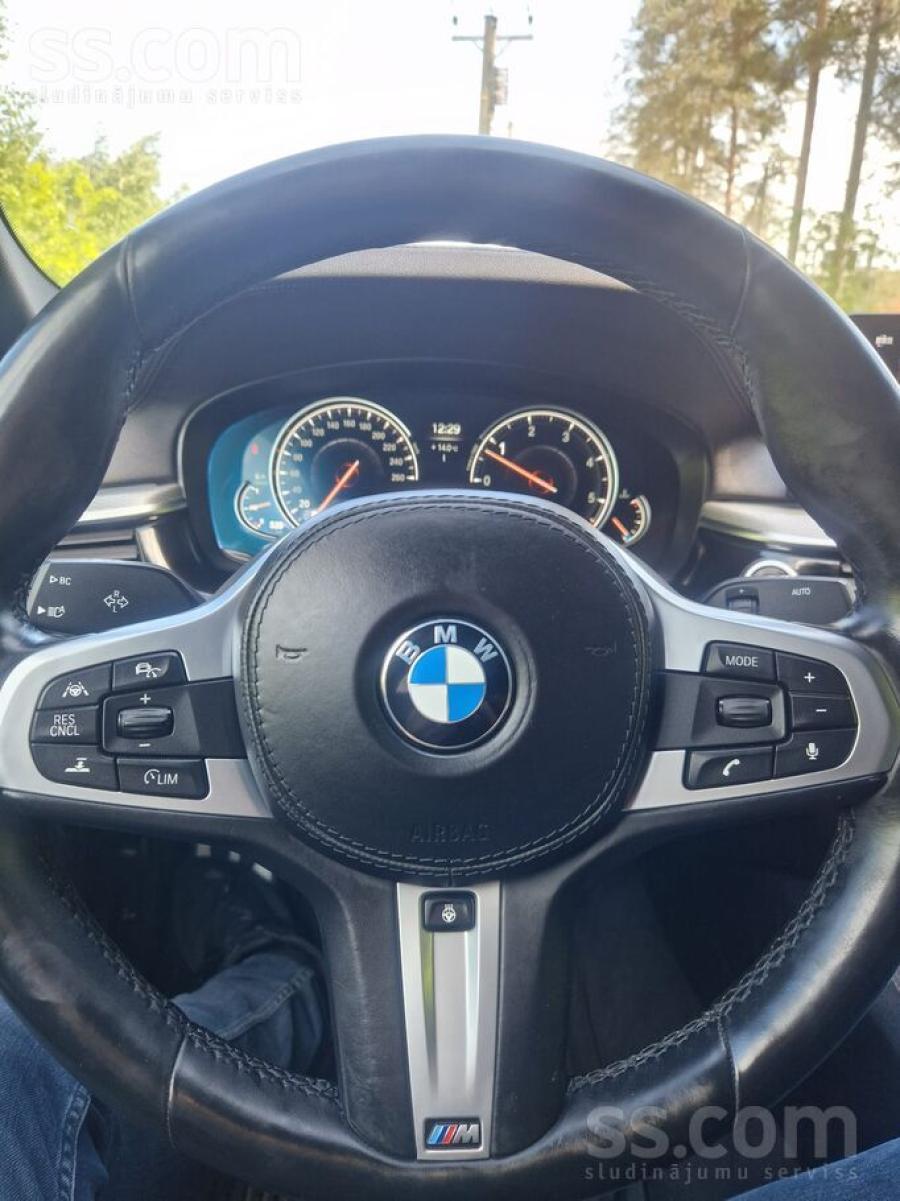 Синий БМВ 530 2017 в Рига, объемом двигателя 3.00 л и пробегом 169 тыс. км за 24300 €, фото 19 на AUTOMOTO.COM.LV