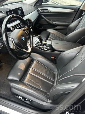Zils BMW 530 2017 Rīga, ar dzinēja tilpumu 3.00 L un nobraukumu 300 tūkst. km par 19500 €, foto 11 vietnē AUTOMOTO.COM.LV