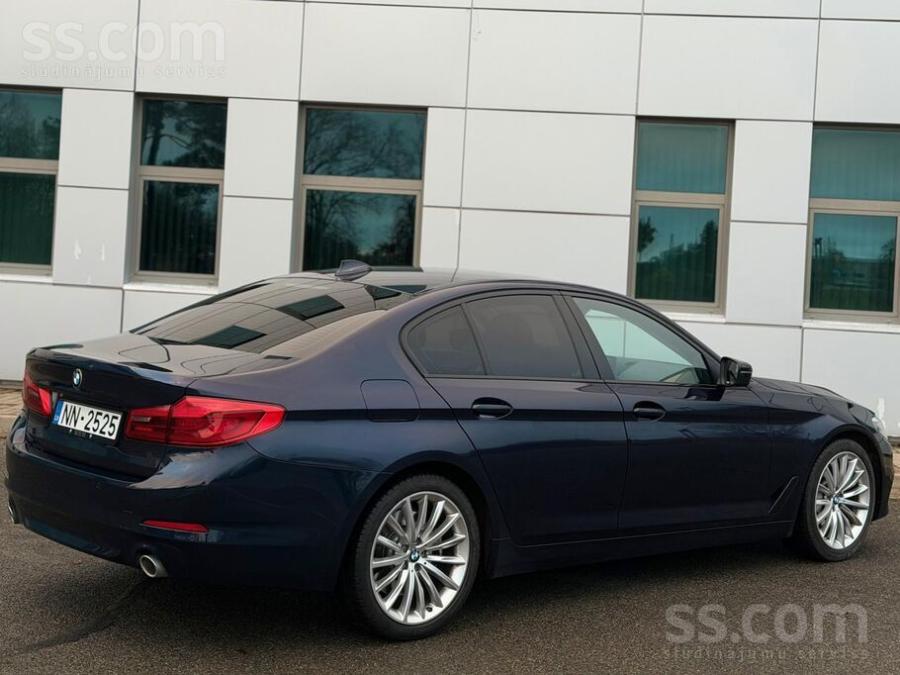 Zils BMW 530 2017 Rīga, ar dzinēja tilpumu 3.00 L un nobraukumu 300 tūkst. km par 19500 €, foto 15 vietnē AUTOMOTO.COM.LV