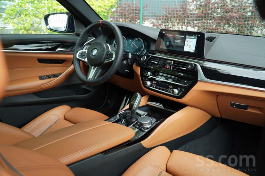 Zils BMW 530 2017 Rīga, ar dzinēja tilpumu 3.00 L un nobraukumu 212 tūkst. km par 24990 €, foto 14 vietnē AUTOMOTO.COM.LV