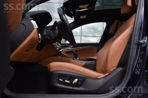 Blue BMW 530 2017 in Valmiera, with an engine capacity of 3.00 L and mileage of 220 thousand km for 24750 €, photo 11 on AUTOMOTO.COM.LV