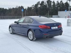Синий БМВ 530 2017 в Рига, объемом двигателя 3.00 л и пробегом 167 тыс. км за 26490 €, фото 8 на AUTOMOTO.COM.LV