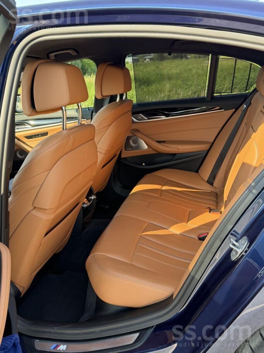 Blue BMW 530 2017 in Riga, with an engine capacity of 2.00 L and mileage of 78 thousand km for 25990 €, photo 8 on AUTOMOTO.COM.LV