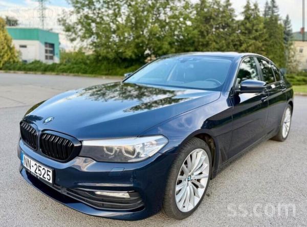 Blue BMW 530 2017 in Riga, with an engine capacity of 3.00 L and mileage of 310 thousand km for 18900 €, photo 6 on AUTOMOTO.COM.LV