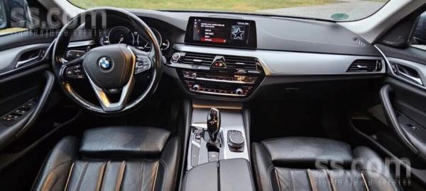 Blue BMW 530 2017 in Riga, with an engine capacity of 3.00 L and mileage of 310 thousand km for 18900 €, photo 8 on AUTOMOTO.COM.LV