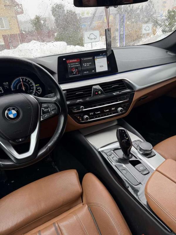 Zils BMW 530 2018 Kauņa, ar dzinēja tilpumu 2.00 L un nobraukumu 130 tūkst. km par 19700 €, foto 10 vietnē AUTOMOTO.COM.LV