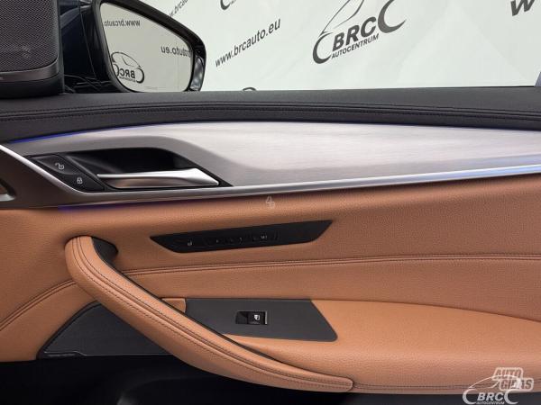 Blue BMW 530 2018 in Avizieniai, with an engine capacity of 3.00 L and mileage of 134 thousand km for 25250 €, photo 9 on AUTOMOTO.COM.LV