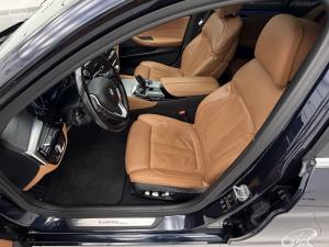 Синий БМВ 530 2018 в Авиженяй, объемом двигателя 3.00 л и пробегом 134 тыс. км за 25250 €, фото 23 на AUTOMOTO.COM.LV