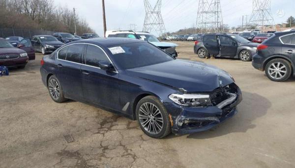 Zils BMW 530 2018 Viļņa, ar dzinēja tilpumu 2.00 L un nobraukumu 73 tūkst. km par 13198 €, foto  vietnē AUTOMOTO.COM.LV