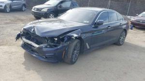Blue BMW 530 2018 in Vilnius, with an engine capacity of 2.00 L and mileage of 73 thousand km for 13198 €, photo 6 on AUTOMOTO.COM.LV