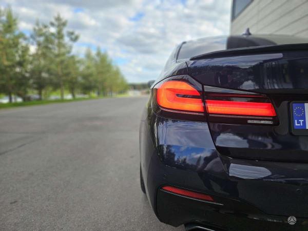 Zils BMW 530 2018 Viļņa, ar dzinēja tilpumu 2.99 L un nobraukumu 268 tūkst. km par 19500 €, foto 5 vietnē AUTOMOTO.COM.LV