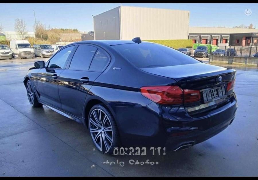 Zils BMW 530 2019 Prienai, ar dzinēja tilpumu 2.00 L un nobraukumu 119 tūkst. km par 18900 €, foto 6 vietnē AUTOMOTO.COM.LV