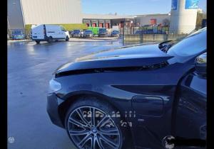 Zils BMW 530 2019 Prienai, ar dzinēja tilpumu 2.00 L un nobraukumu 119 tūkst. km par 18900 €, foto 21 vietnē AUTOMOTO.COM.LV