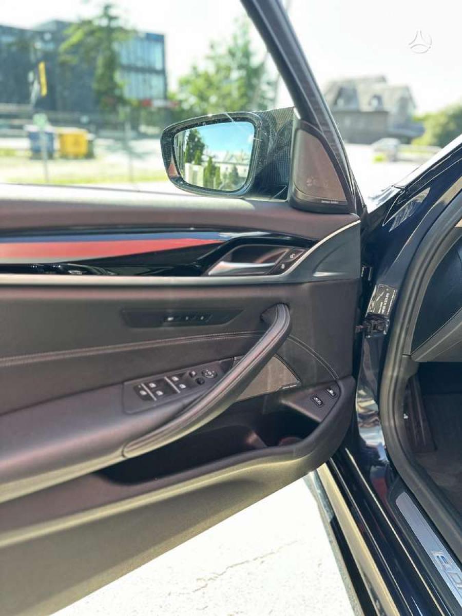 Zils BMW 530 2019 Kauņa, ar dzinēja tilpumu 2.00 L un nobraukumu 146 tūkst. km par 23000 €, foto 26 vietnē AUTOMOTO.COM.LV