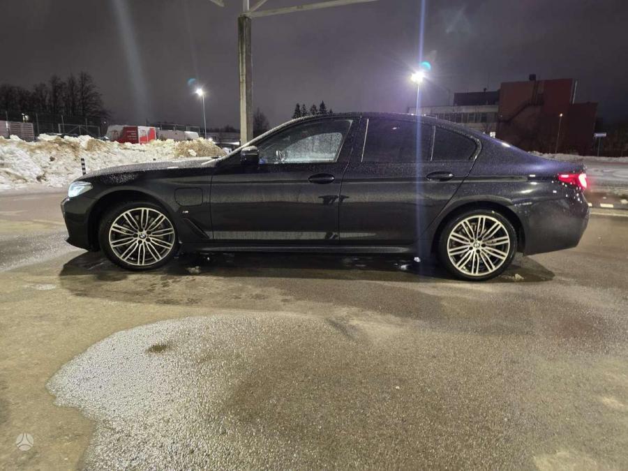 Zils BMW 530 2020 Klaipėda, ar dzinēja tilpumu 2.00 L un nobraukumu 128 tūkst. km par 26000 €, foto 4 vietnē AUTOMOTO.COM.LV