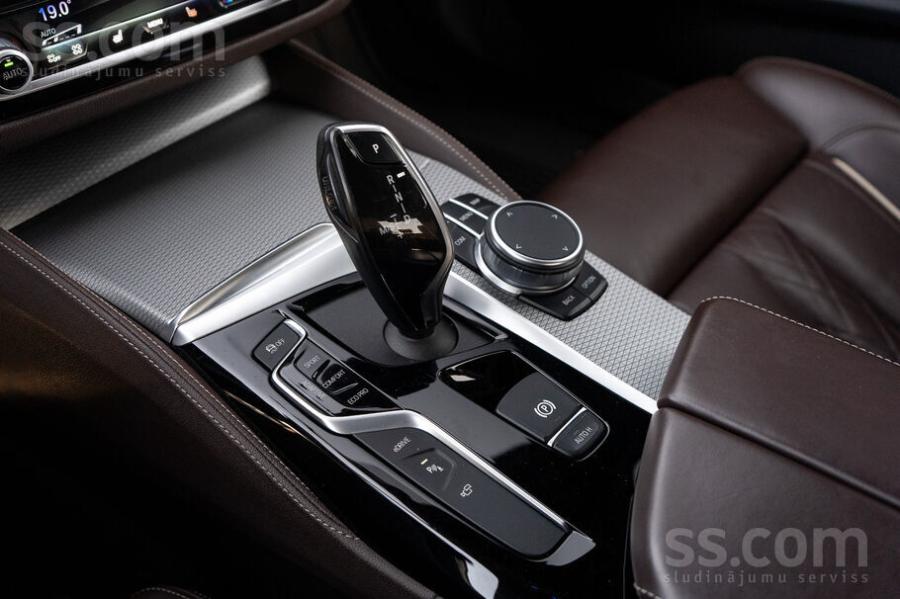 Zils BMW 530 2020 Jūrmala, ar dzinēja tilpumu 2.00 L un nobraukumu 87 tūkst. km par 28499 €, foto 14 vietnē AUTOMOTO.COM.LV