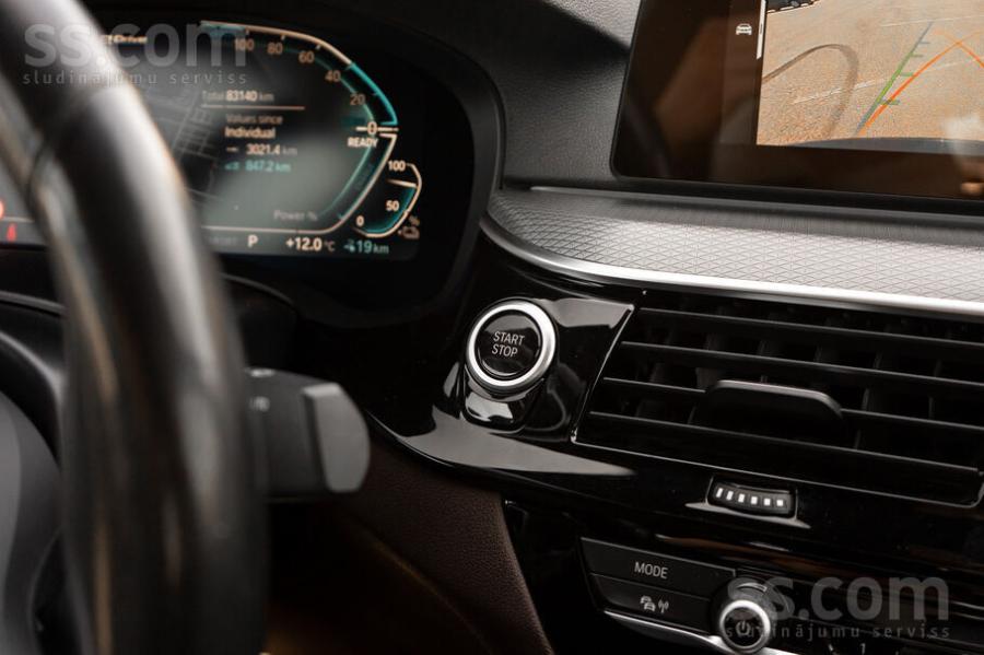 Zils BMW 530 2020 Jūrmala, ar dzinēja tilpumu 2.00 L un nobraukumu 87 tūkst. km par 28499 €, foto 18 vietnē AUTOMOTO.COM.LV
