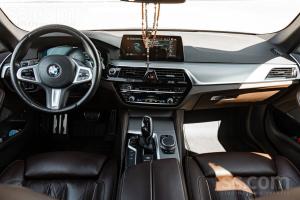 Zils BMW 530 2020 Jūrmala, ar dzinēja tilpumu 2.00 L un nobraukumu 87 tūkst. km par 28499 €, foto 34 vietnē AUTOMOTO.COM.LV