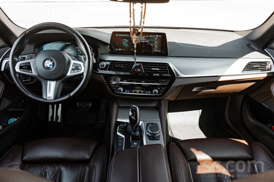 Zils BMW 530 2020 Jūrmala, ar dzinēja tilpumu 2.00 L un nobraukumu 87 tūkst. km par 28499 €, foto 34 vietnē AUTOMOTO.COM.LV