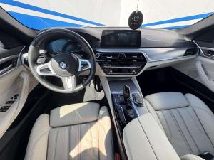 Zils BMW 530 2020 Kauņa, ar dzinēja tilpumu 2.00 L un nobraukumu 181 tūkst. km par 24500 €, foto 10 vietnē AUTOMOTO.COM.LV