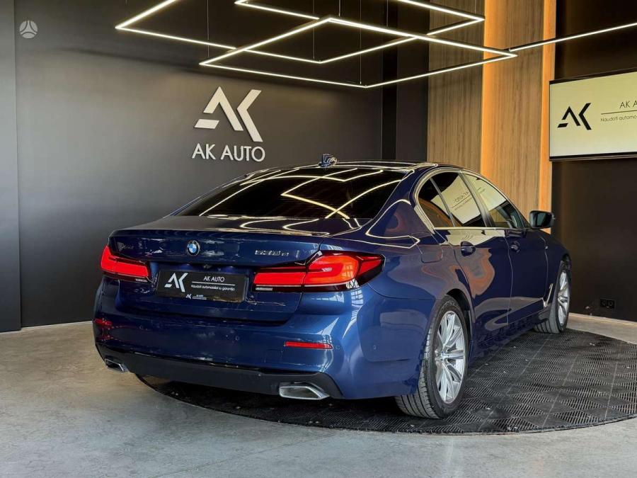 Zils BMW 530 2020 Kauņa, ar dzinēja tilpumu 2.00 L un nobraukumu 176 tūkst. km par 27990 €, foto 12 vietnē AUTOMOTO.COM.LV