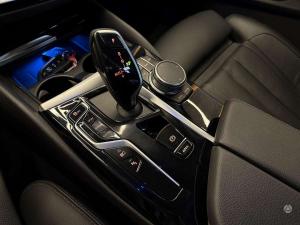 Zils BMW 530 2020 Kauņa, ar dzinēja tilpumu 2.00 L un nobraukumu 176 tūkst. km par 27990 €, foto 21 vietnē AUTOMOTO.COM.LV